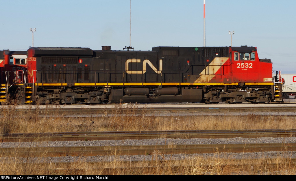 CN 2532